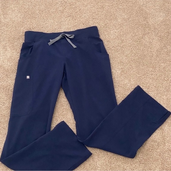 Figs | Pants & Jumpsuits | Figs Navy Scrub Xs Kade Cargo Pants | Poshmark